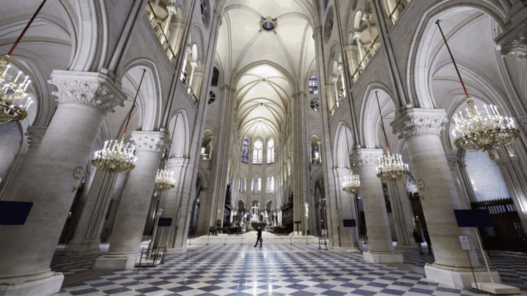 A Look Inside Notre Dame Interior After Restoration - The Style Saloniste