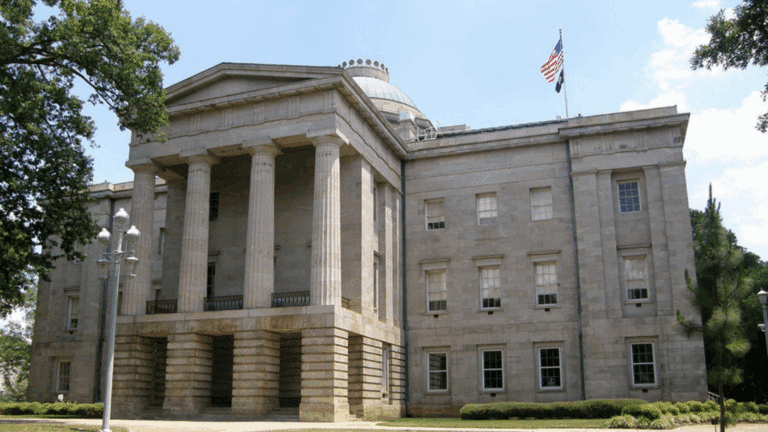 Everything You Need to Know About Greek Revival Architecture - The ...